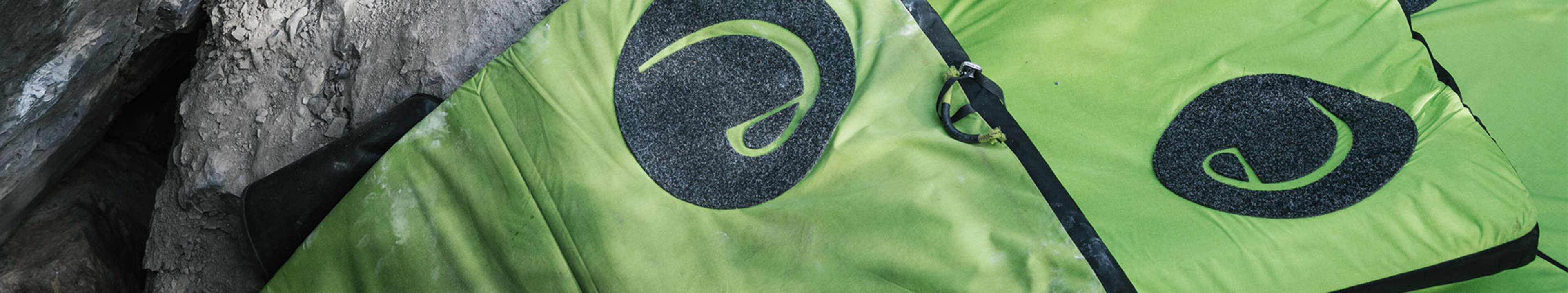 Crashpads and bouldering mats for outdoor use | EDELRID