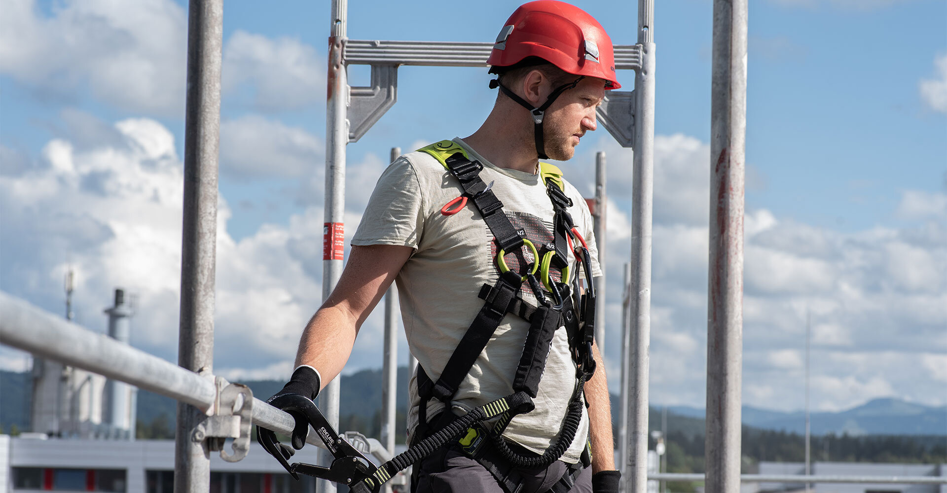 Scaffolding / Structures / Roof work - with PPE | EDELRID