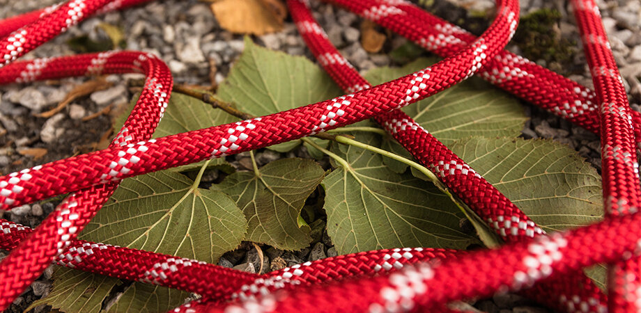 Static ropes - from fibre to rope | EDELRID