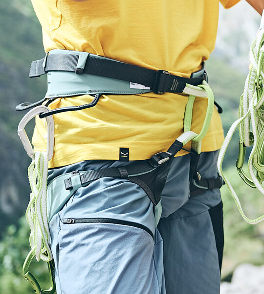 Via ferrata: what equipment is needed? | EDELRID